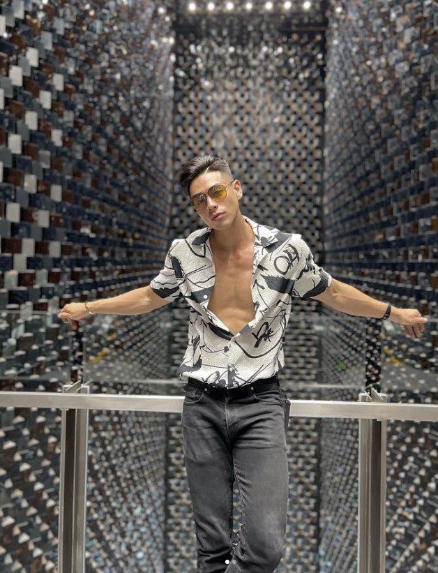 Fashion Guide For Asian Men: From Basic Tips To Embracing Korean Style